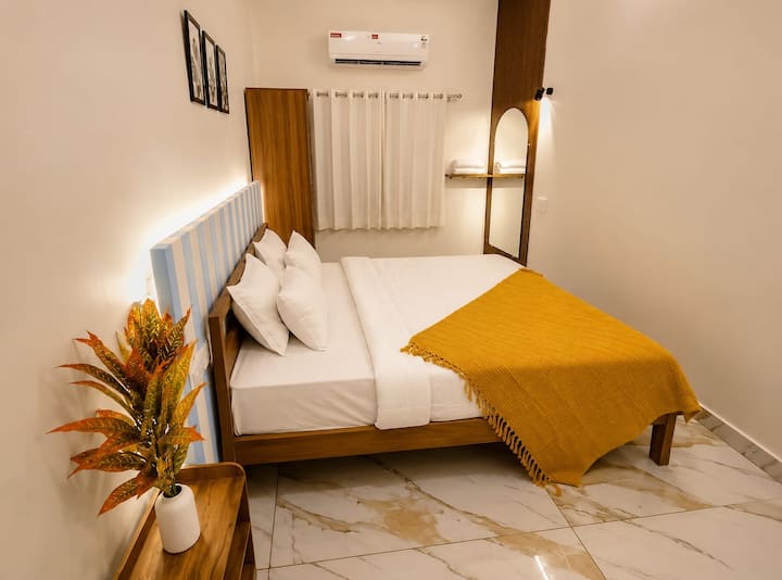 Saffron By Mango Tree 3bhk Premium Homestay - Ujjain
