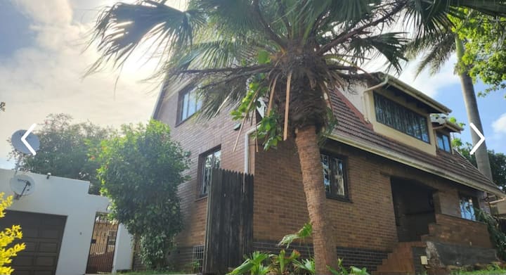 Stunning Home-wifi, Security & Family Fun - Durban