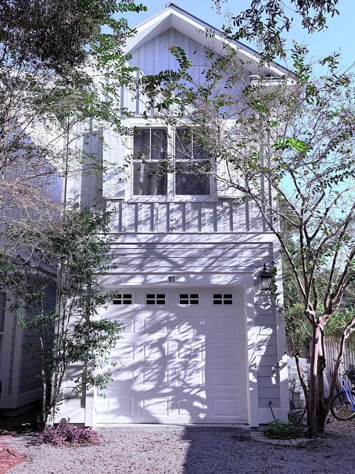 The Lily Pad, A 30a Beach Getaway - Santa Rosa Beach, FL