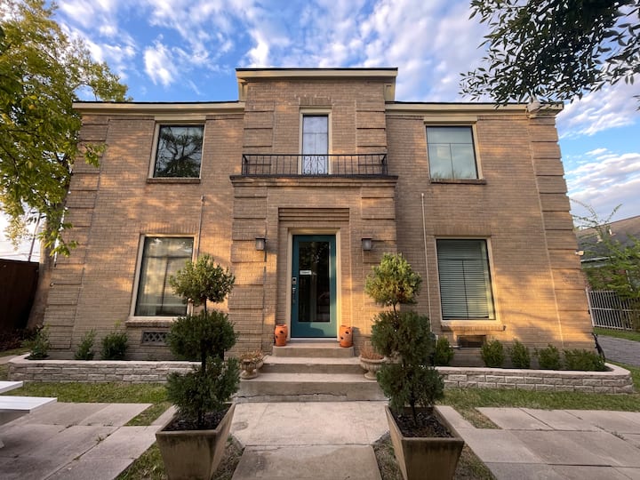 Furnished 1br W/parking | Monthly Stays | #2 - Houston