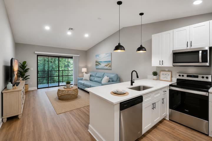 Newly Renovated Condo In Downtown Stuart - Jensen Beach, FL
