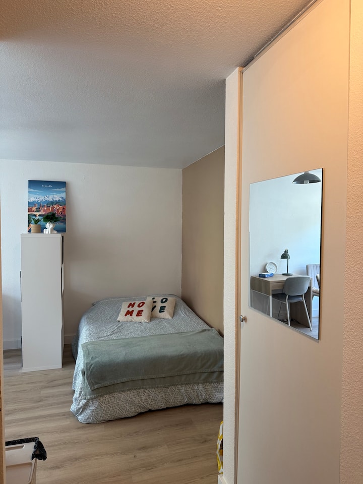 *New* Studio Gare/ Europole/ Gem - Fibre Et Tv - Grenoble