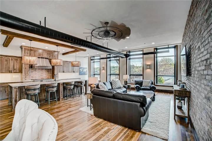 Saint Croix River House - Stillwater, MN