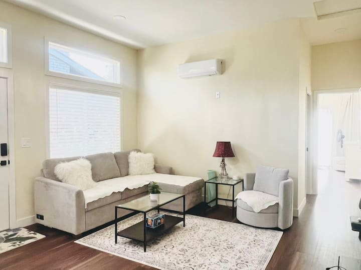 Bright, Stylish Evergreen Home Near San Jose - サンノゼ