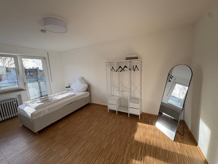 Altstadtperle Ettlingen Mit Smart Tv - Balkon - Ettlingen