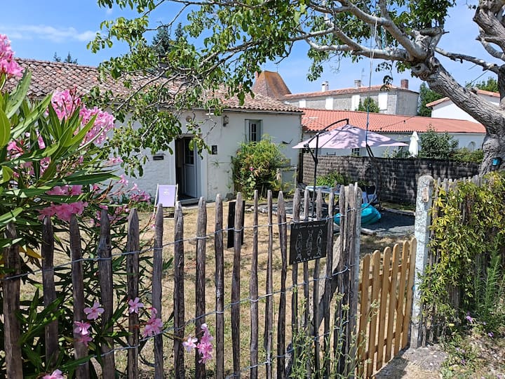 Belle Charentaise, Maison Familiale 6 Personnes - Talmont-sur-Gironde
