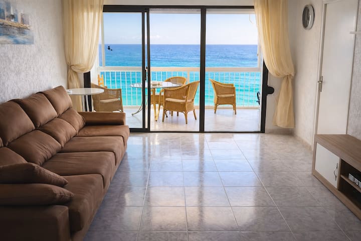 Only Beach & Sea • Center • Top Floor • Unique! - Calp