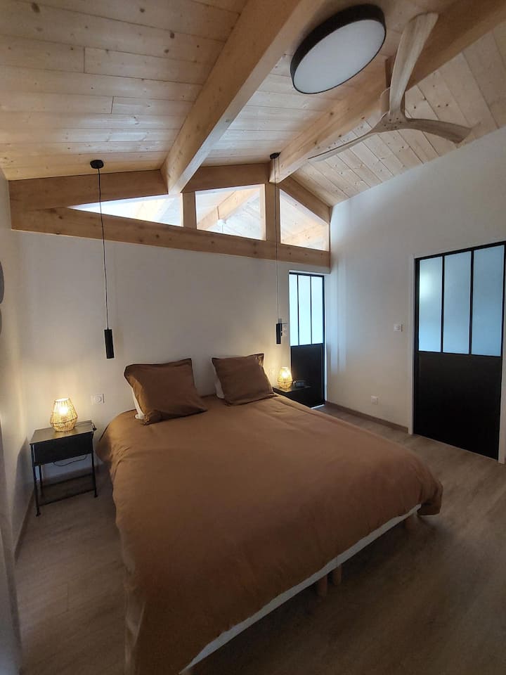 Le Cafoutche  Appartement Neuf Au Pied Du Ventoux - Sault
