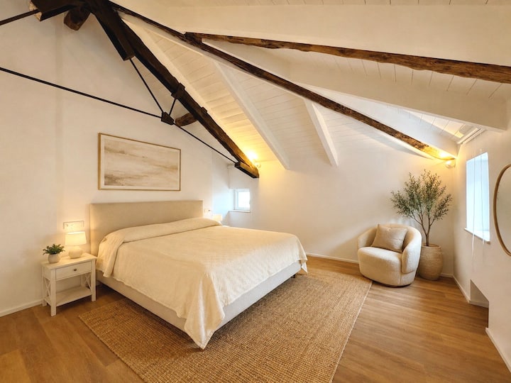 Spacious Brand-new Aparment In The Amalfi Center - Amalfi