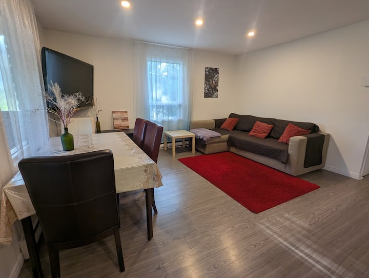 Chalet Apt 4½  River, Hiking & Ski - Saint-Sauveur