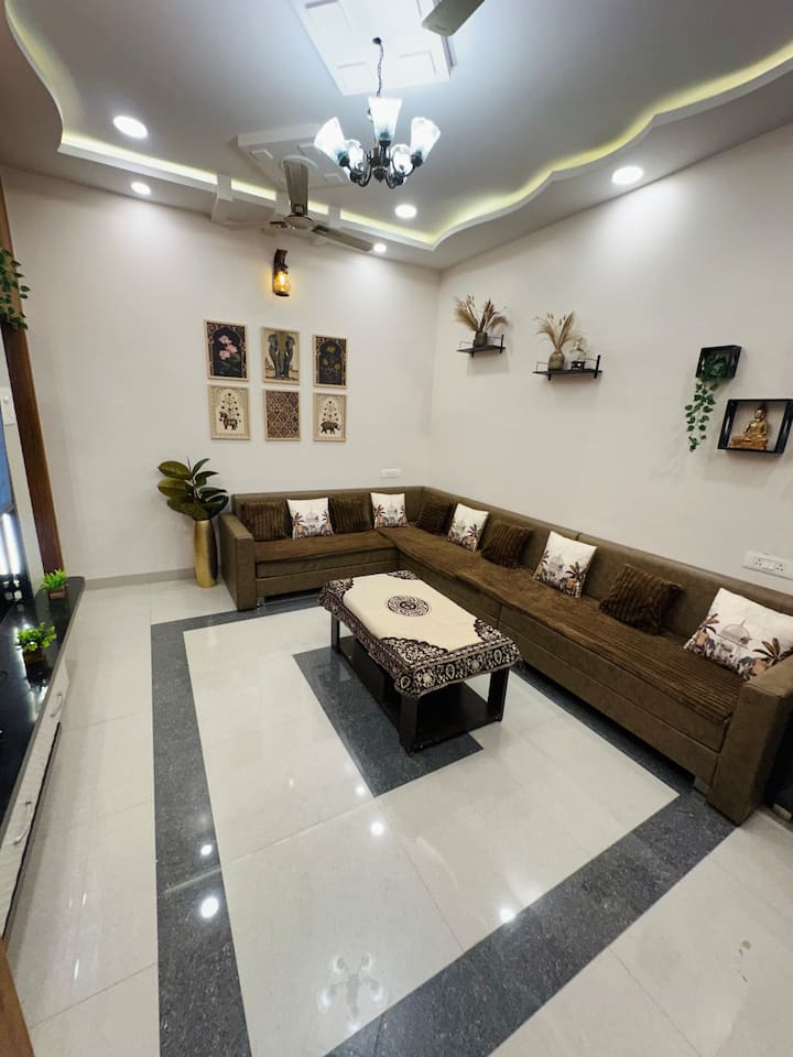 Devbharti Royal Heritage Villa | Mahakal Ujjain - Ujjain