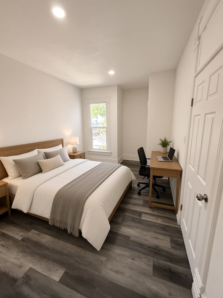 2br/1ba- City Park West - 1 Block To City Park - Denver, CO