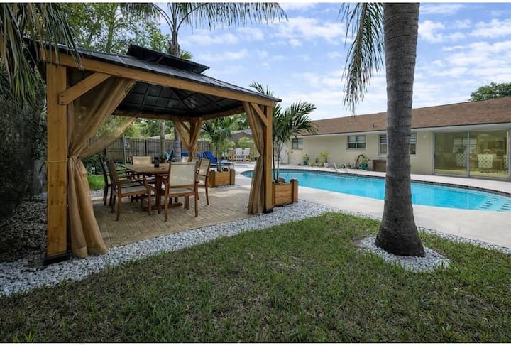 Your Dream Vacation - St. Cloud, FL