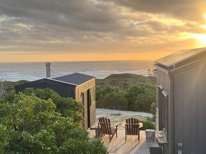 Olearia - Oceanfront Nature Escape - King Island