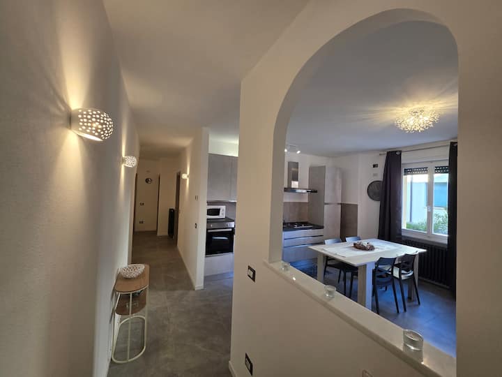 Casa Vacanza Bardolino, Comoda Al Centro + Servizi - Bardolino