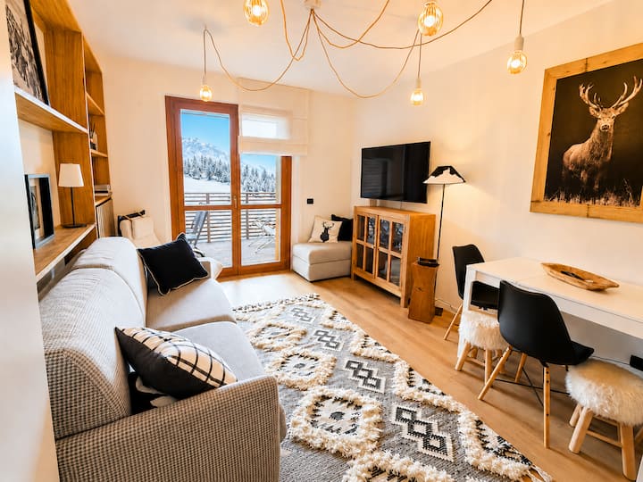 Hostdomus - Ski View - Sestriere