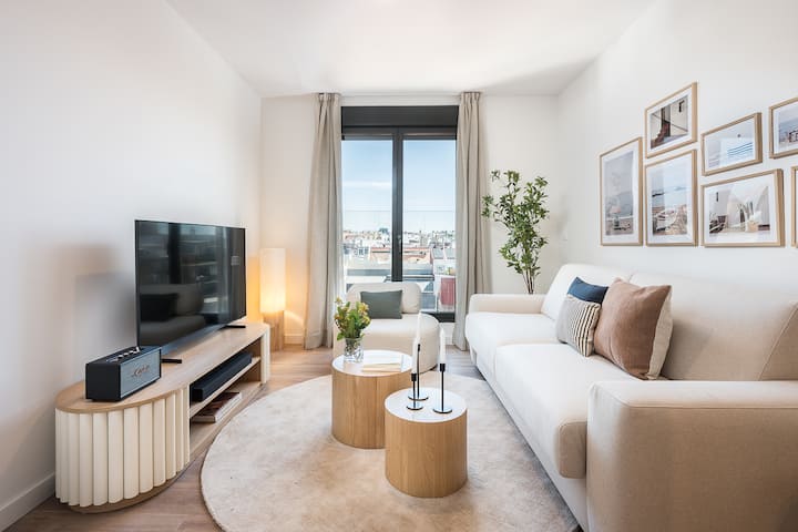Homeclub | New-build With Pool In Salamanca - Madrid