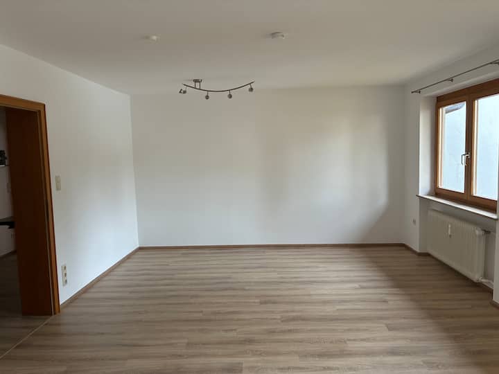 1 Zimmer Mit Bad + Wifi + Carpark Nahe U5 - Ottobrunn