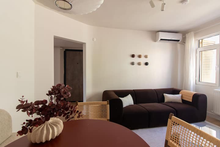 Newly Renovated Minimalist 2br In Historic Balat - Fatih