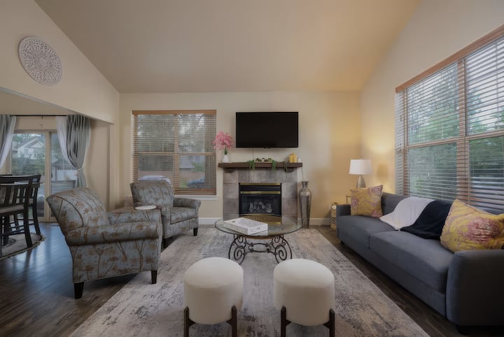 Bend Hideaway  Near Mt. Bachelor + Breweries - Bend, OR