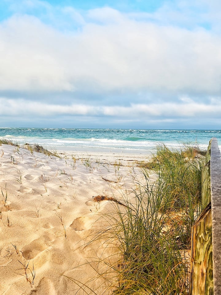 Beach Hide Away - Treasure Island, FL