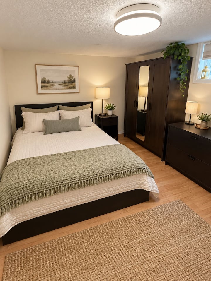Private Furnished 1br | Sq1/yyz | 31 D+ Wi-fi/prk - Mississauga