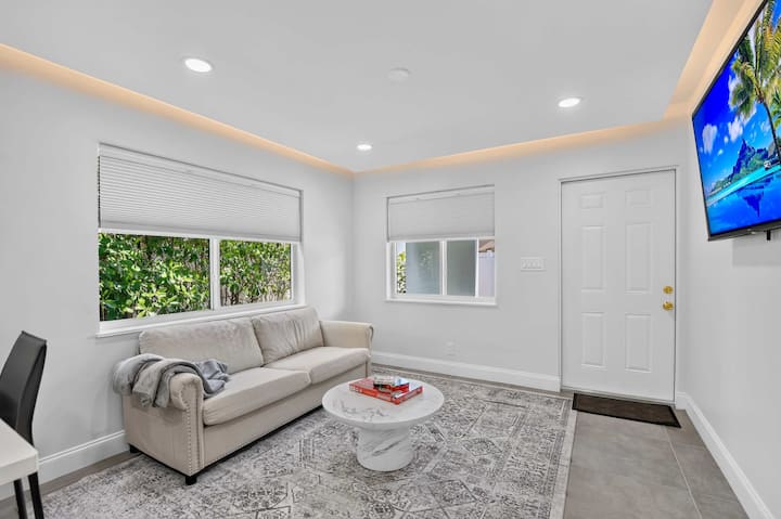 Coveside Hideaway 4 & Coastal Oasis - Deerfield Beach, FL