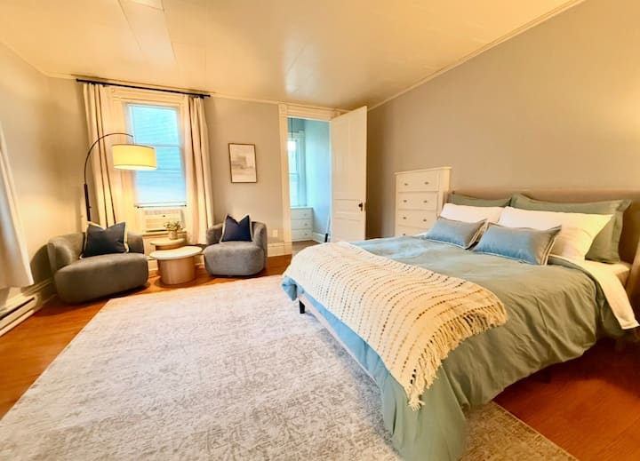 Long Term Stays, Close To Hospitals, Quiet Space - Des Moines, IA