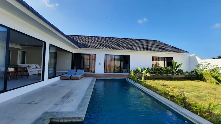 Big Modern Villa With Pool 10 Mins To Uluwatu - Australië