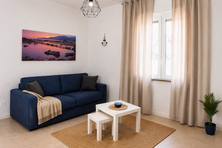 Appartamento Con Una Camera Da Letto - Muravera