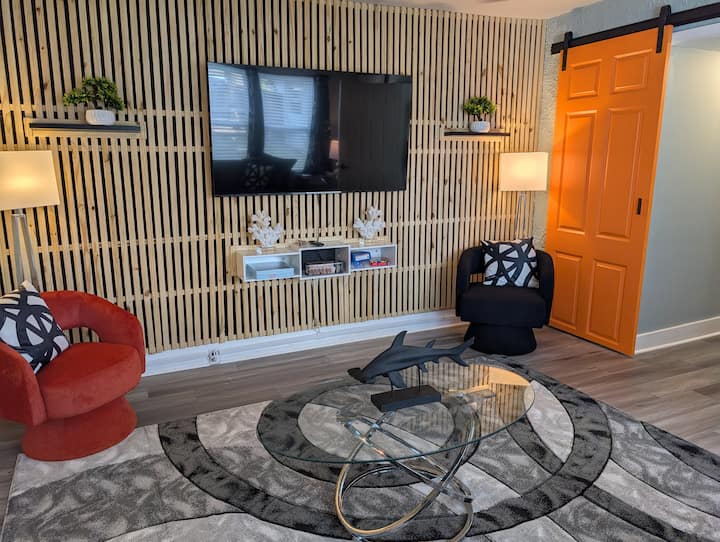 Beautiful, Stylish Apartment - Fort Lauderdale