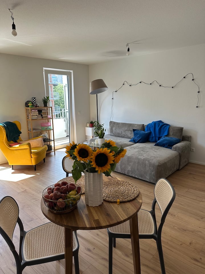 Fully Furnished 2-room Apartment | 57 M² | Balcony - Berlín