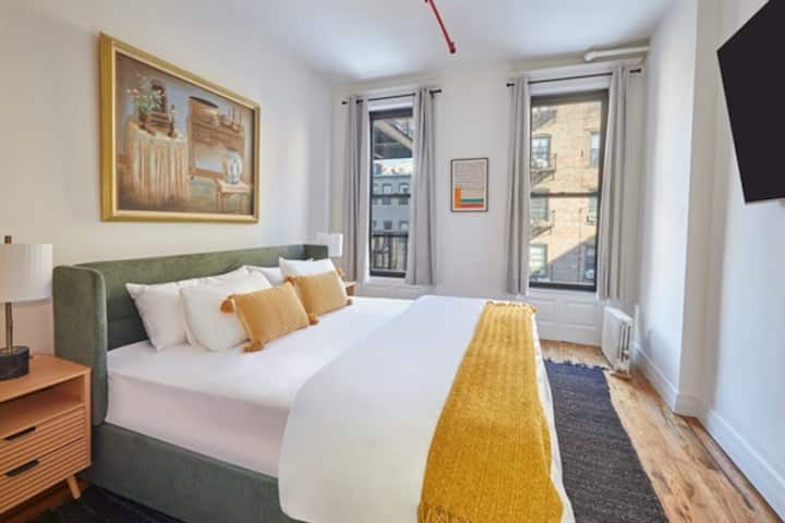 Two-apartment Duplex | Ideal For Groups - New York City