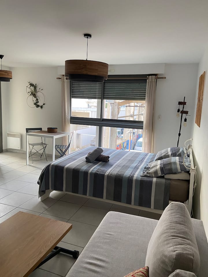 Studio Avec Balcon Et Parking Port De La Ciotat - La Ciotat