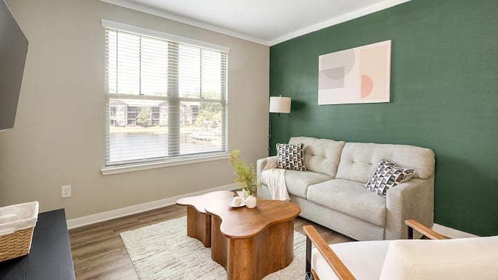 Landing | Chic 2bd, Gym - ブラフトン, SC