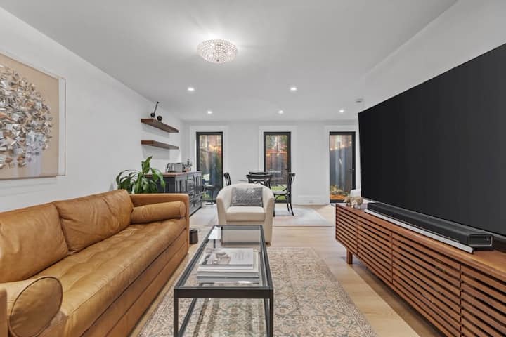 Ultra-luxury 1bd Boston Designer Patio Apartment - Boston, MA