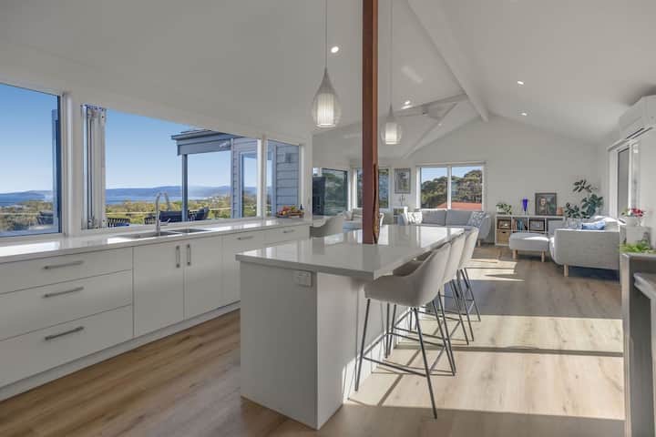 Luxury By The Lighthouse - Aireys Inlet