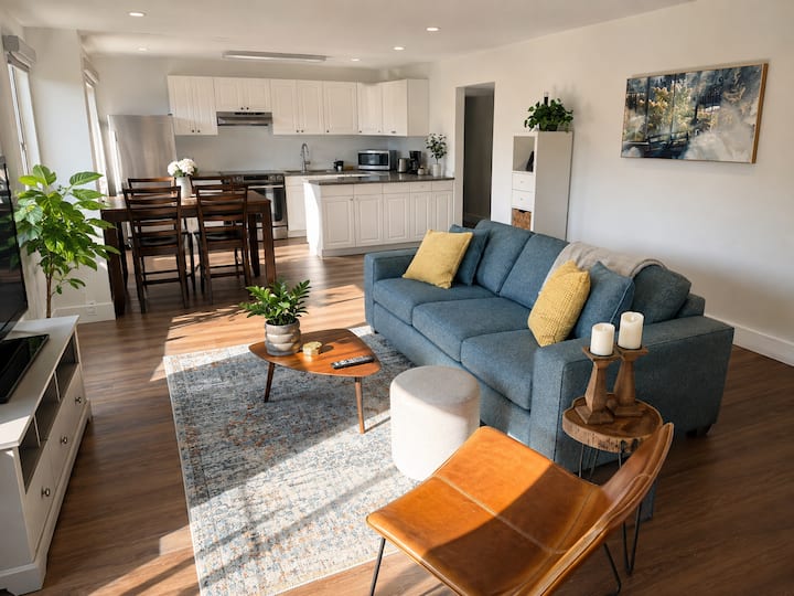 Bright Suite In Capitol Hill - 버너비