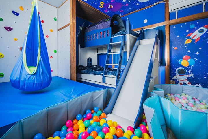 Yokohama | Salle De Jeux | 6 Adultes + 4 Enfants - Yokohama