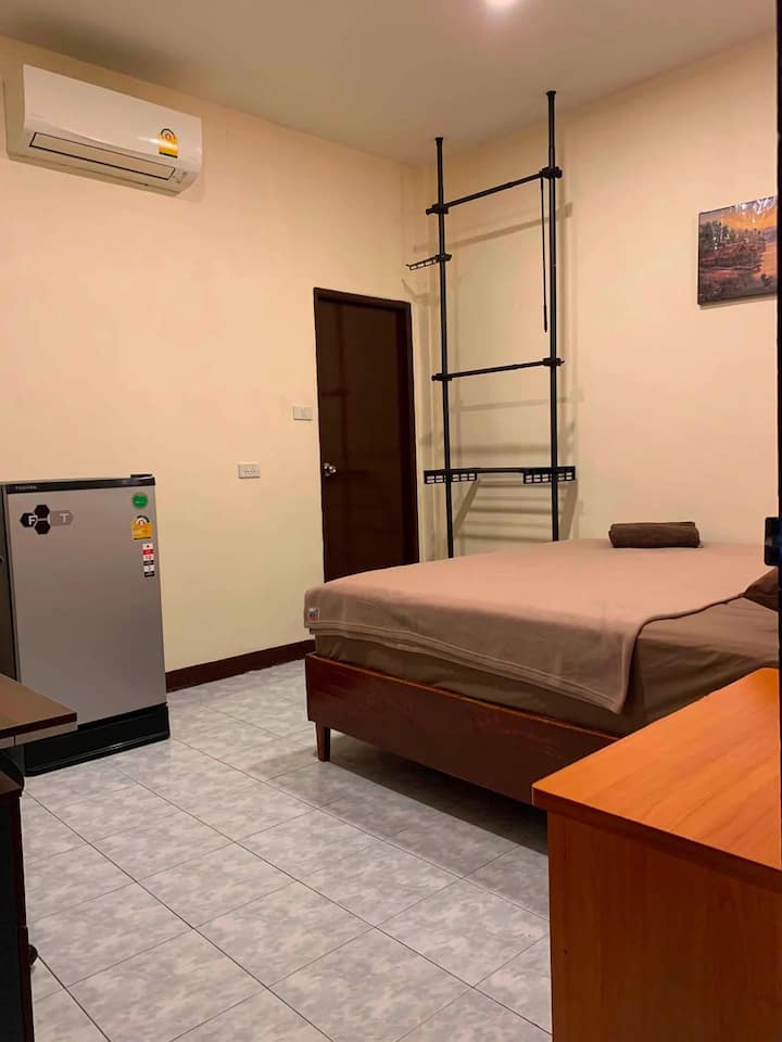 Kohtao Small Room @Maehad |Monthly - Ko Tao