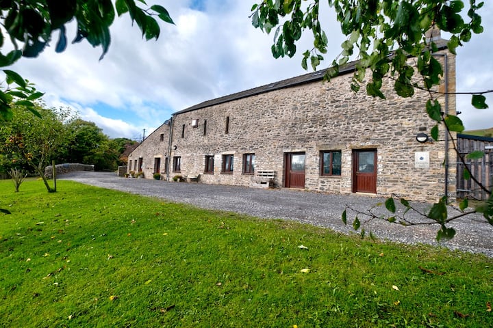 Beautiful Historic Holiday Rental For Large - Sedbergh