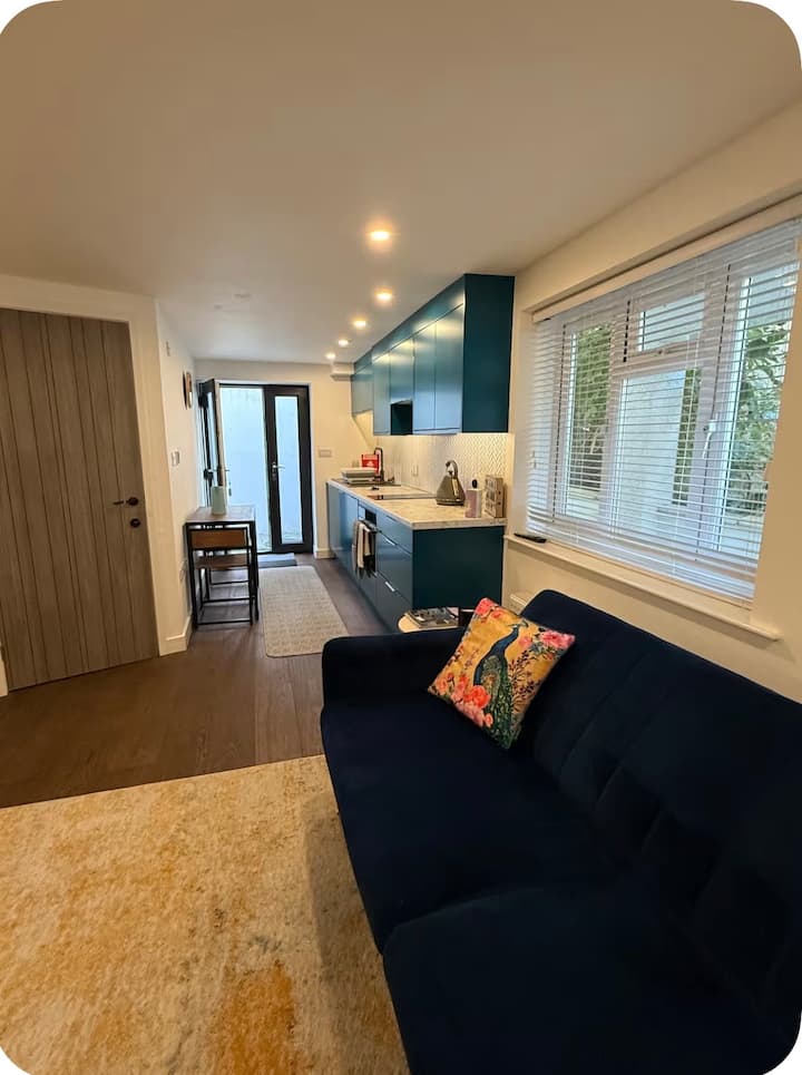 Salcombe Hideaway - Salcombe