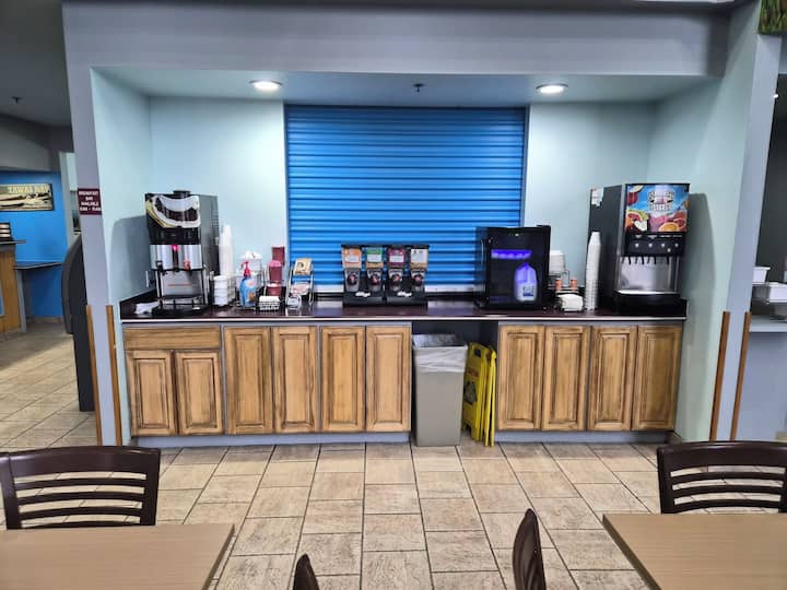 Lake Huron Adventure From Tawas City + Breakfast! - Tawas City, MI
