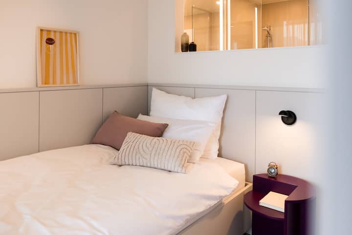 The Flag Lugano
Comfort Single Room Garden View - Lugano