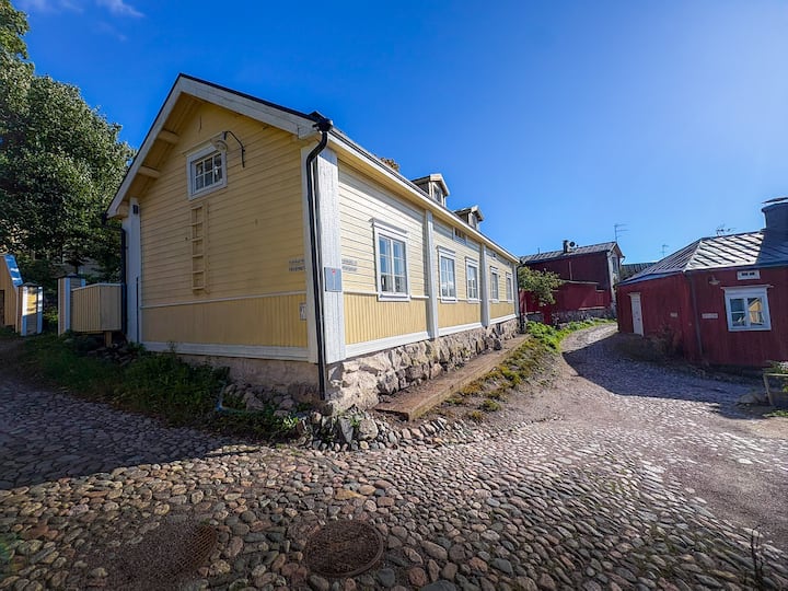 Charming Apartment In The Heart Of The Old Town - Porvoo