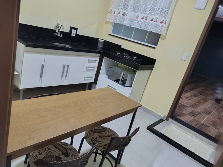 Seu Refúgio, Rota Dos Girassóis-casa 03-holambra - Holambra