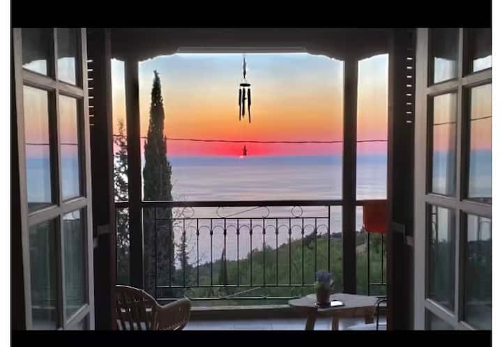 Ioniansunsethouse - Lefkada