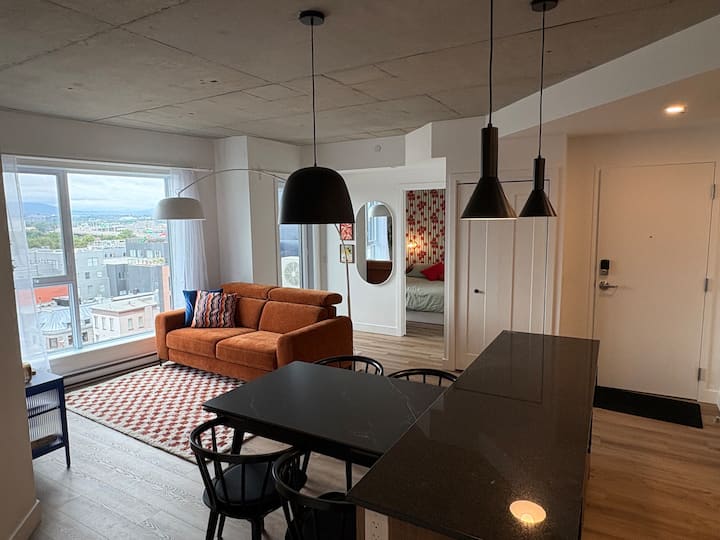 El Emilio · Parking · Piscine Et Spa · 2 Chambres - Québec