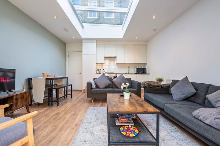 Cozy Westfield 2 Bed With Private Garden Sleeps 6 - Londyn