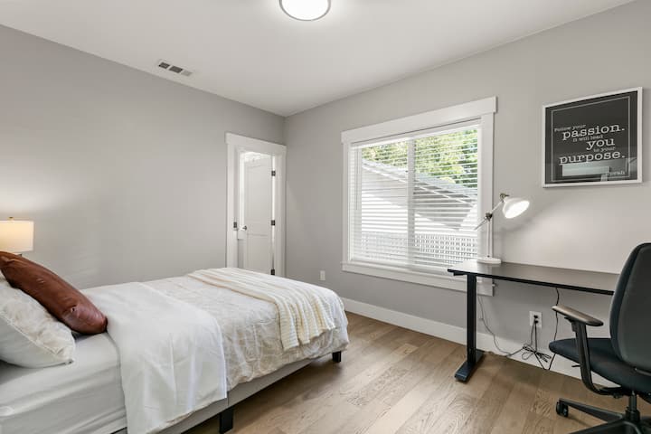 Yieldmax (Bd) | Bedroom W Private Bath +Hvac (3) - San Jose, CA